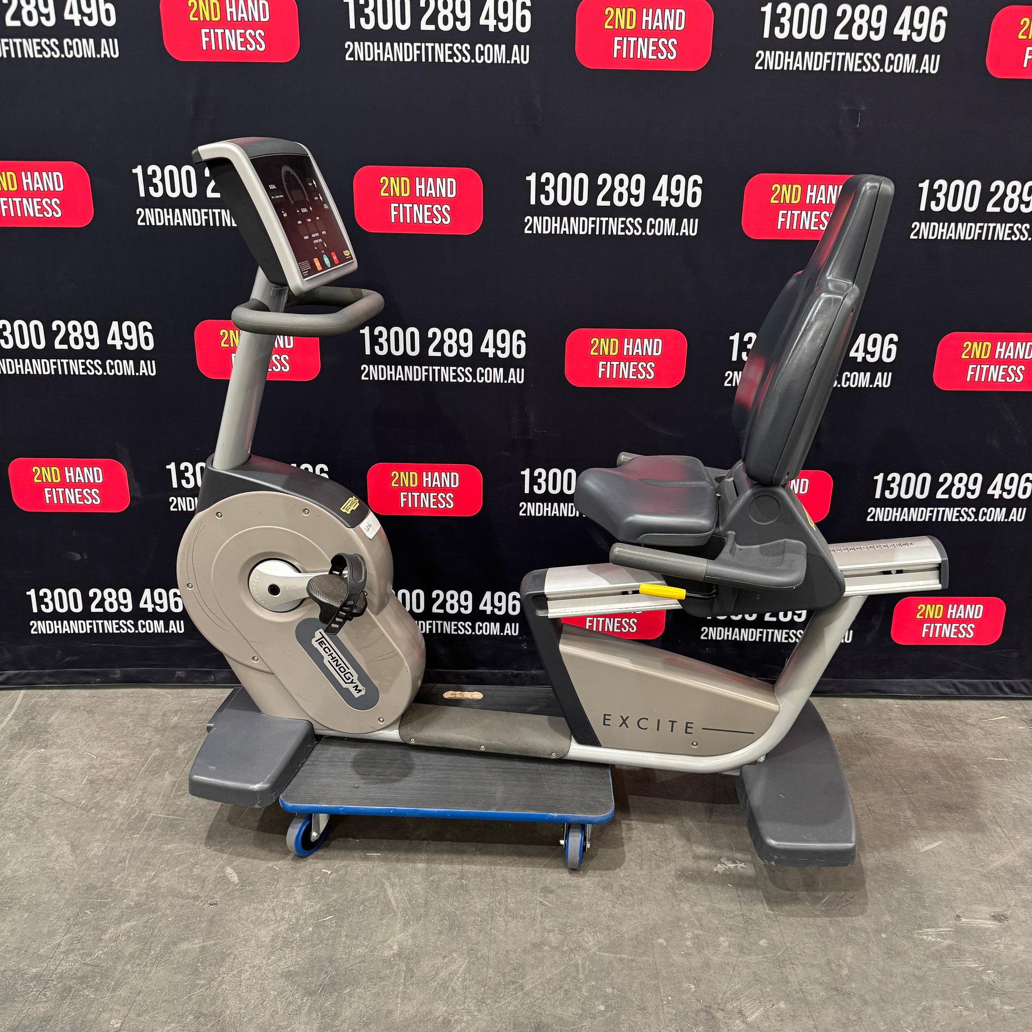 Technogym Excite 500sp Recumbant Bike LED Display